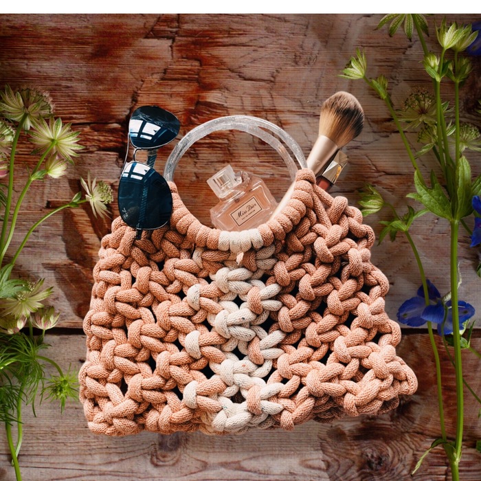 Knotty Potty Macrame by Emer Gallagher